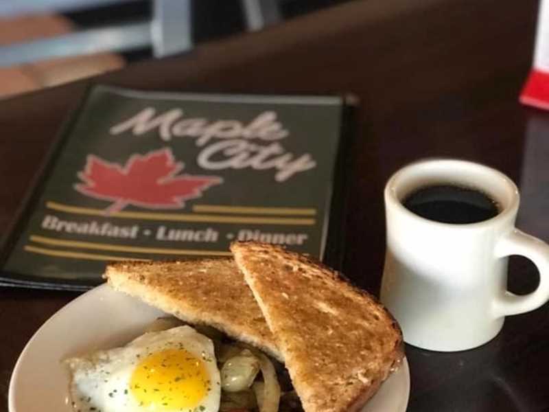 Full Menu pdf - Maple City Diner - Saint Albans, VT